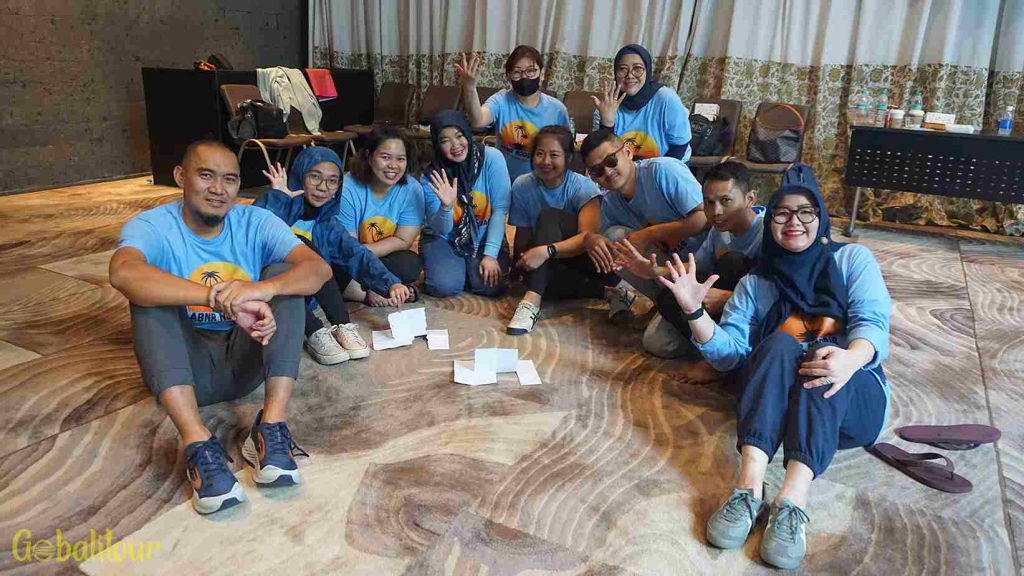 Bali Indoor Games - Team Building di lakukan di dalam ruangan.